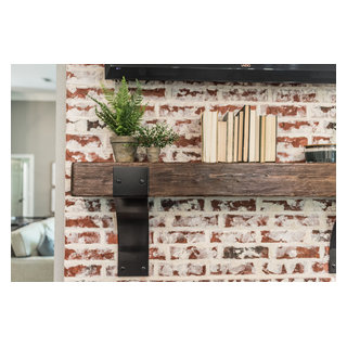 Coach's Quarters - Farmhouse - Dallas - by Irwin Construction, LLC | Houzz