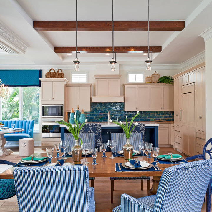75 Beautiful Tropical Kitchen Ideas & Designs - March 2025 | Houzz AU