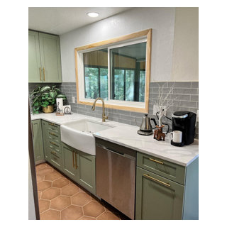 CLIENT GRAVES - KITCHEN - Contemporary - Kitchen - San Diego - by ...
