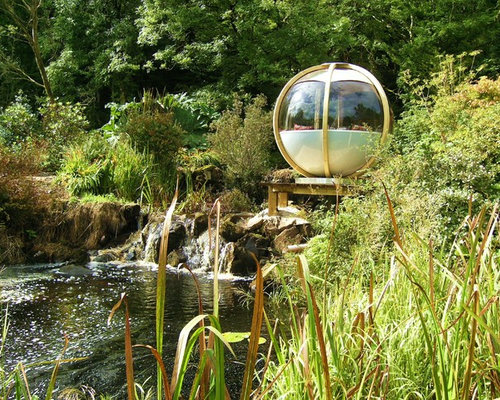 Round Garden Home Design Ideas, Pictures, Remodel and Decor