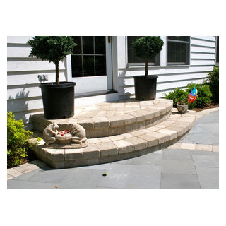 Paved Stoops - Contemporary - Chicago - by Elan Landscape Development ...