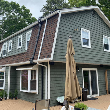 Alside Deep Moss Siding - Photos & Ideas | Houzz