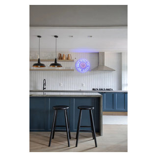 BL Kitchen - Modern - Kitchen - Dallas - by Carina Vaz Interiors | Houzz