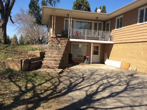 Split level HELP?!!! Porch & landscaping