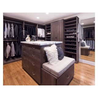 Custom Walk-In Closet - Wardrobe - Tampa - by Ambry Design | Houzz IE