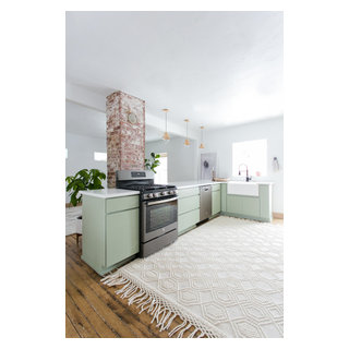 Farmhouse Flip- Kitchen - Farmhouse - Kitchen - Cleveland - by S.Flynn ...