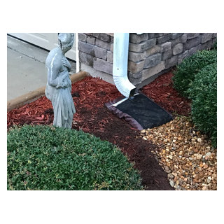 Gutter Guppy™ Downspout Diffuser - Jacksonville - by Weed Recede® | Houzz