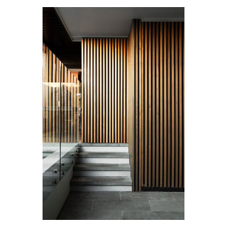 Enmore - Plunge Pool + Entertaining Deck - Contemporary - Sydney - by ...