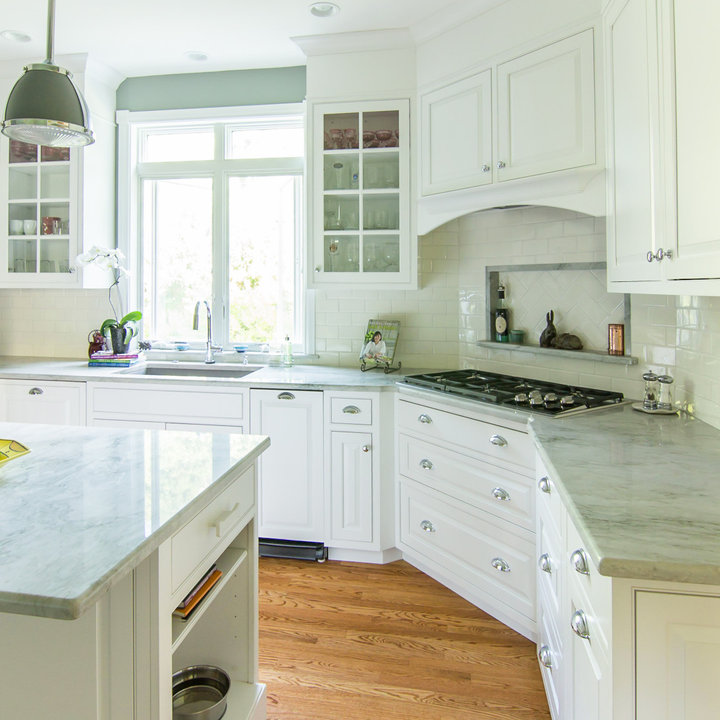 75 Beautiful Kitchen with Green Benchtop Ideas & Designs - December ...