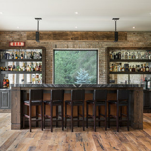 75 Beautiful Rustic Home Bar With Brick Backsplash Pictures & Ideas | Houzz