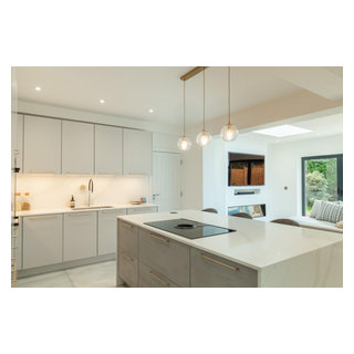 Lake Rise, RM1 - Modern - Kitchen - London - by Premium German Kitchens ...