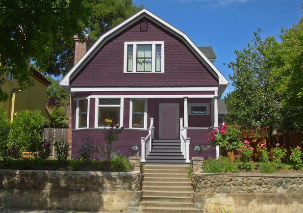See How 5 Color Palettes Look on 1 Charming Exterior
