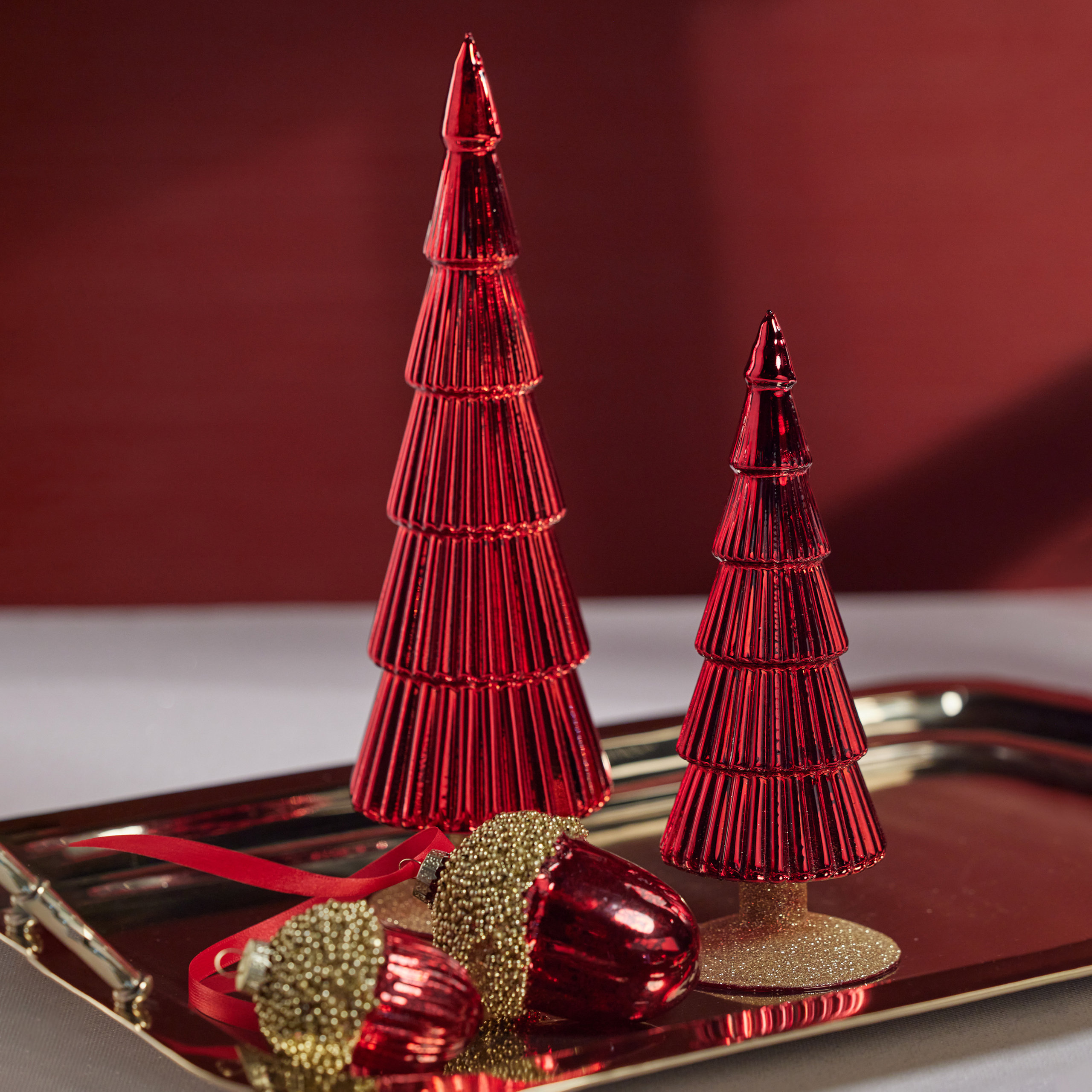 Dembe Classic Red Glass Tree on Gold Glitter Base, Set of 2, 13.5 ...