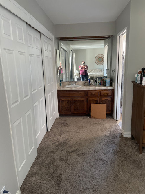 Any solutions for my vanity inside my master bedroom | Houzz Forum
