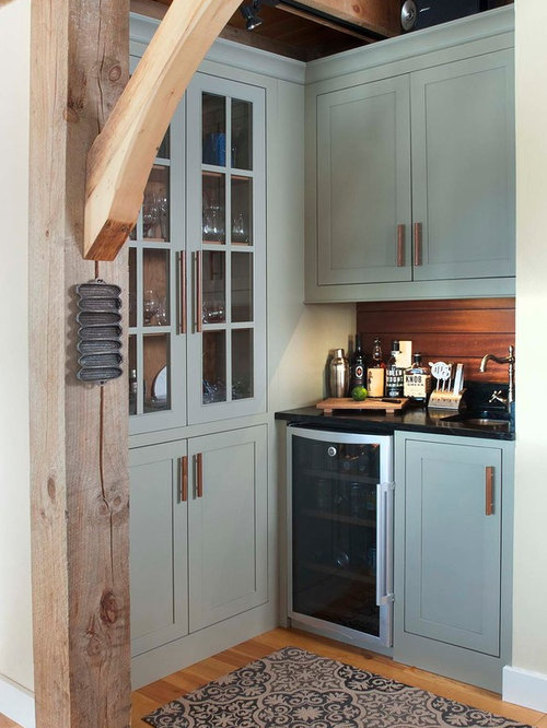 Small Corner Kitchen | Houzz