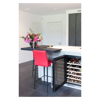 Vann House Finchampstead - Modern - Home Bar - Berkshire - by Next Gen ...
