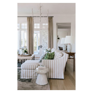 Kanas City House | Renovation and Decorating - Traditional - Kansas ...