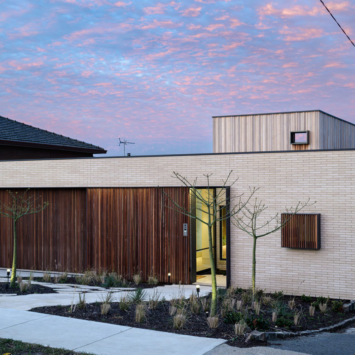75 Beautiful Beige Exterior Ideas & Designs - June 2026 | Houzz AU