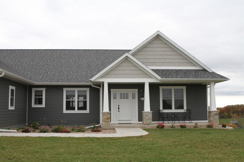 Any suggestions for paint color for accent shakes?