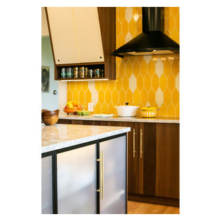Applewood Atomic Ranch - Midcentury - Kitchen - Denver - by Lindy ...