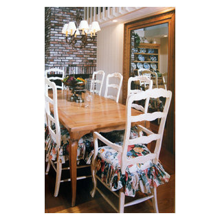 1985 Cape Beach House - Beach Style - Dining Room - Boston - by Totman ...