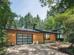 Curb appeal for plain snout house