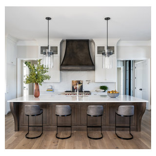 Porto Del Cielo - Mediterranean - Kitchen - Nashville - by Castle Homes ...