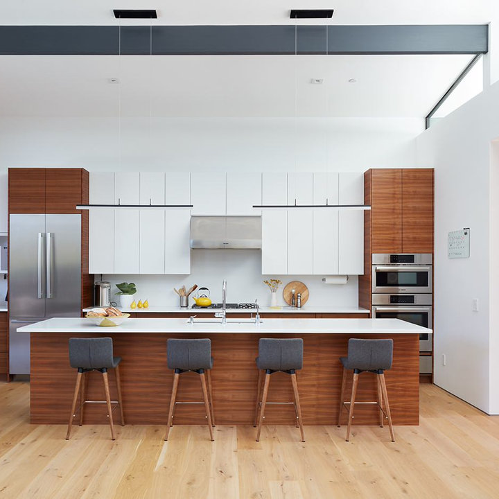 Open Kitchen Middle Of House - Photos & Ideas | Houzz