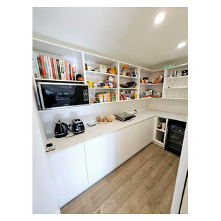 Ilam kitchen and scullery - Traditional - Kitchen - Christchurch - by ...