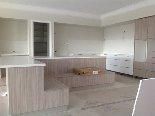 Integrated bench seat in Island bench. | Houzz AU