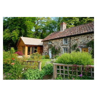 Timber Clad Extension to Stone Cottage. Extension and Remodel ...