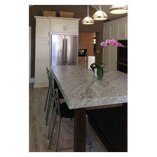 Silver Cloud Kitchen (Viscount White granite) - Kitchen - New York - by ...