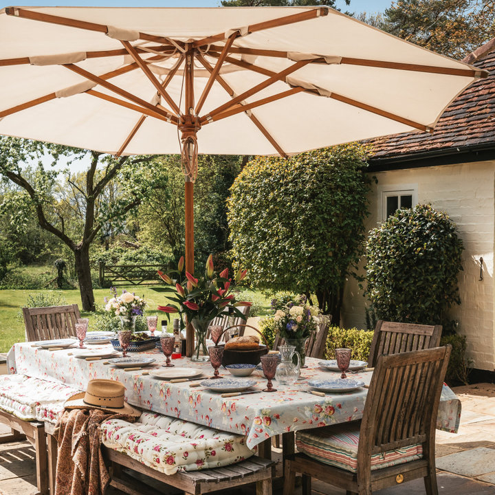 75 Beautiful Large Patio Ideas and Designs - July 2024 | Houzz UK