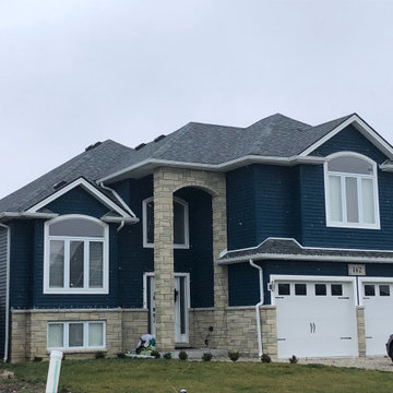 Annapolis Blue Vinyl Siding Ideas - Photos & Ideas | Houzz