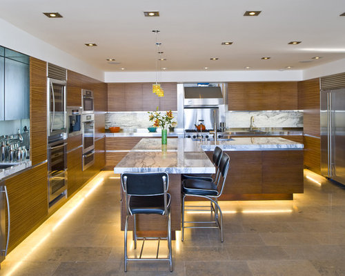 Mirrored Kickboards Ideas, Pictures, Remodel and Decor