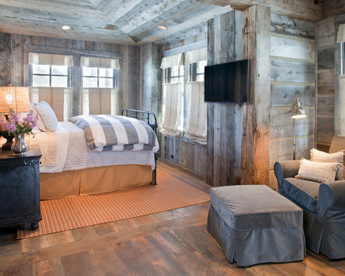 Best Small Rustic Bedroom Design Ideas & Remodel Pictures | Houzz