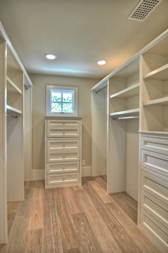 What is best type of lighting for walk in closet?