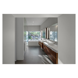 canyon house - Modern - Bathroom - Phoenix - by HK ASSOCIATES | Houzz