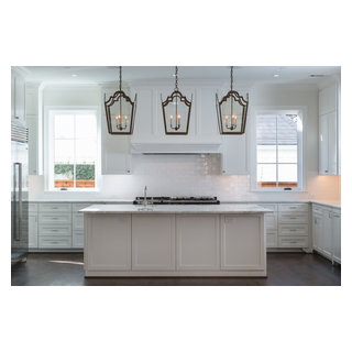 Park Cities Traditional - Traditional - Kitchen - Dallas - by Greenwell ...