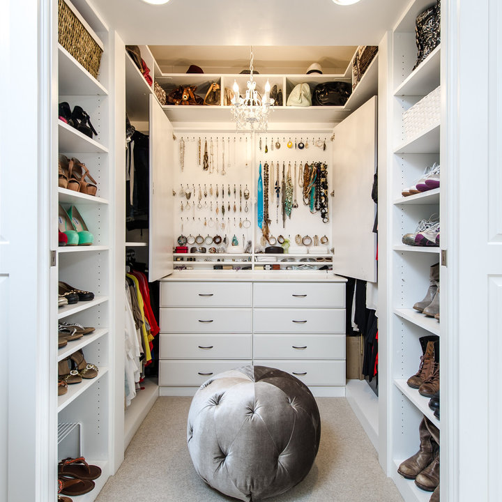 75 Beautiful Small Walk-in Wardrobe Ideas & Designs - June 2024 | Houzz AU