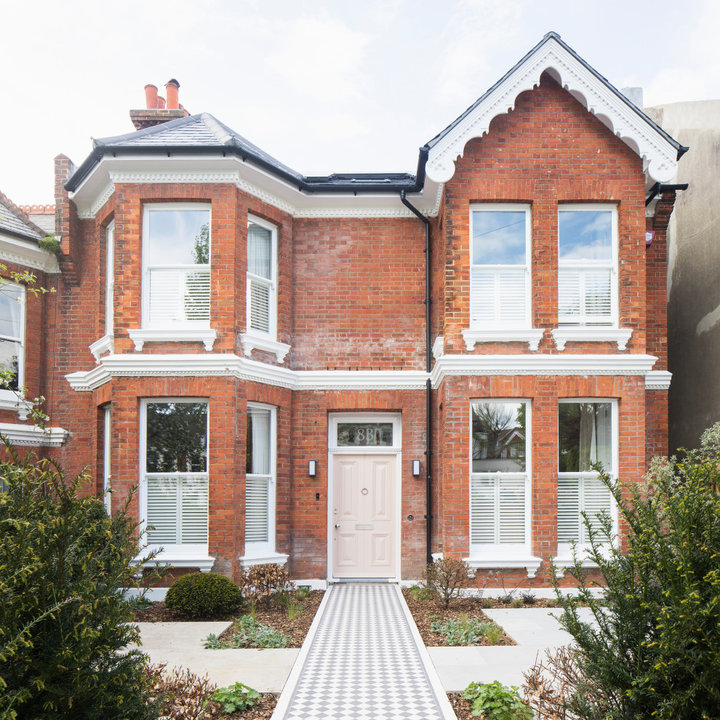 75 Beautiful Front House Exterior Ideas and Designs - October 2025 ...