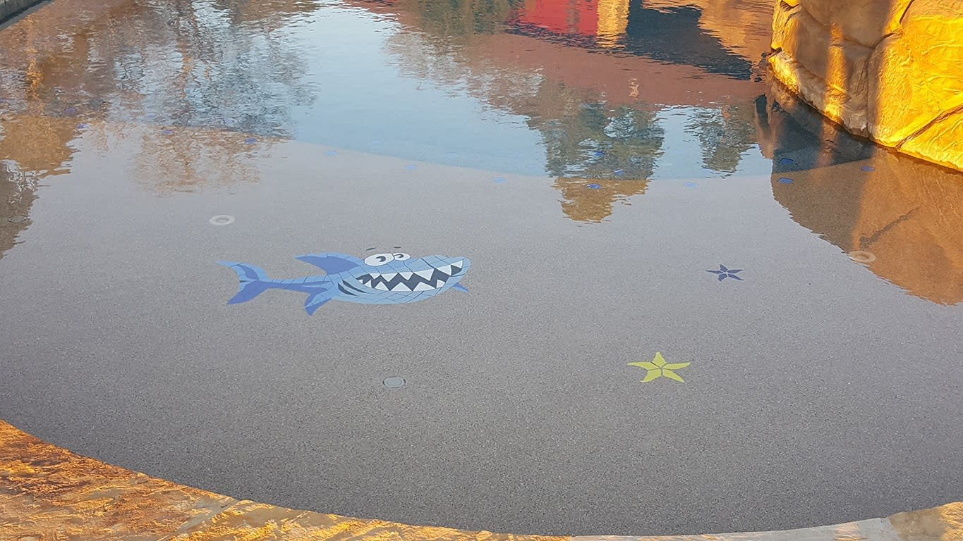 Smiling Shark Ceramic Swimming Pool Mosaic 32", 32" - Beach Style ...