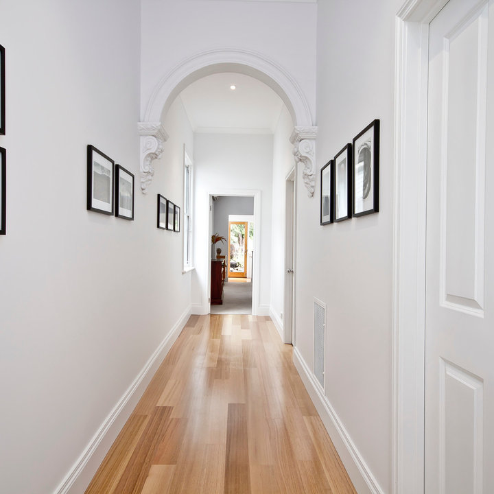 75 Beautiful Small Hallway Ideas and Designs - April 2026 | Houzz UK