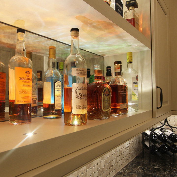 75 U-Shaped Home Bar Ideas You'll Love - February, 2026 | Houzz