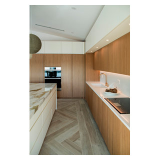Key Marathon Kitchen - Modern - Kitchen - Miami - by Mastercraft Wood ...
