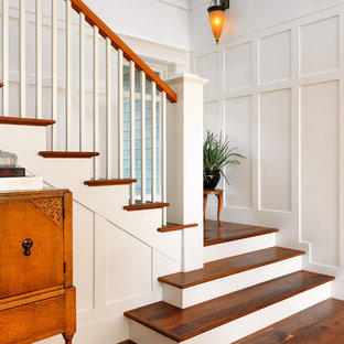 75 Beautiful Craftsman Staircase Pictures & Ideas | Houzz