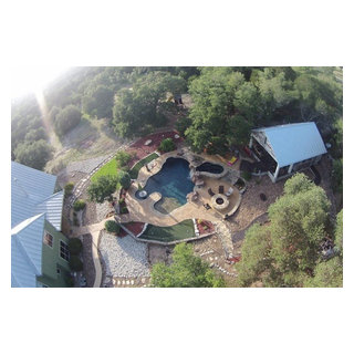 Hill Country Pool House - Dallas - by Restoring Texas | Houzz UK
