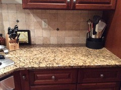 St Cecilia Granite Backsplash Ideas