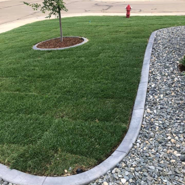 75 River Rock Lawn Edging Ideas You'll Love - June, 2025 | Houzz