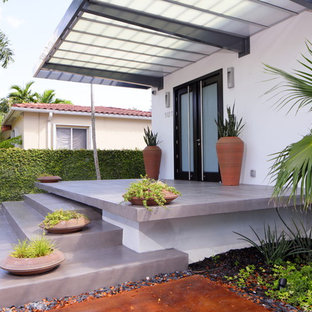 75 Most Popular Mid-sized Verandah with Concrete Slab Design Ideas for ...